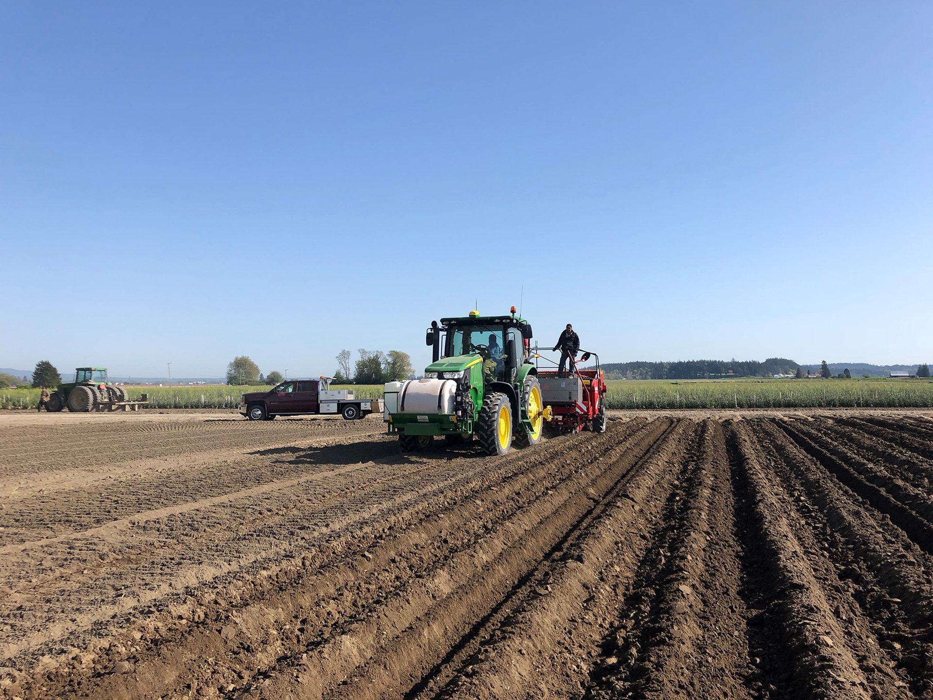 Home | Ag West Implement LLC | Bow, WA | Farm Sales, Parts, and Services